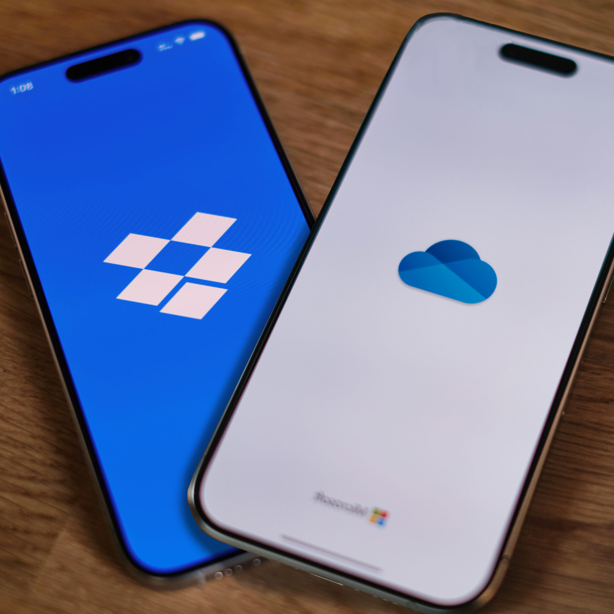 OneDrive oder Dropbox - PLUS UND PLUS IT-Ratgeber